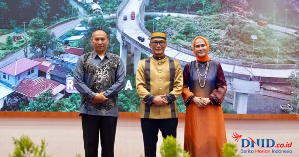 Pangdam XIV/Hsn Hadiri Acara Lepas Pamit Penjabat Gubernur Sulsel Prof ... Pangdam XIV/Hsn Hadiri Acara Lepas Pamit Penjabat Gubernur Sulsel Prof ...